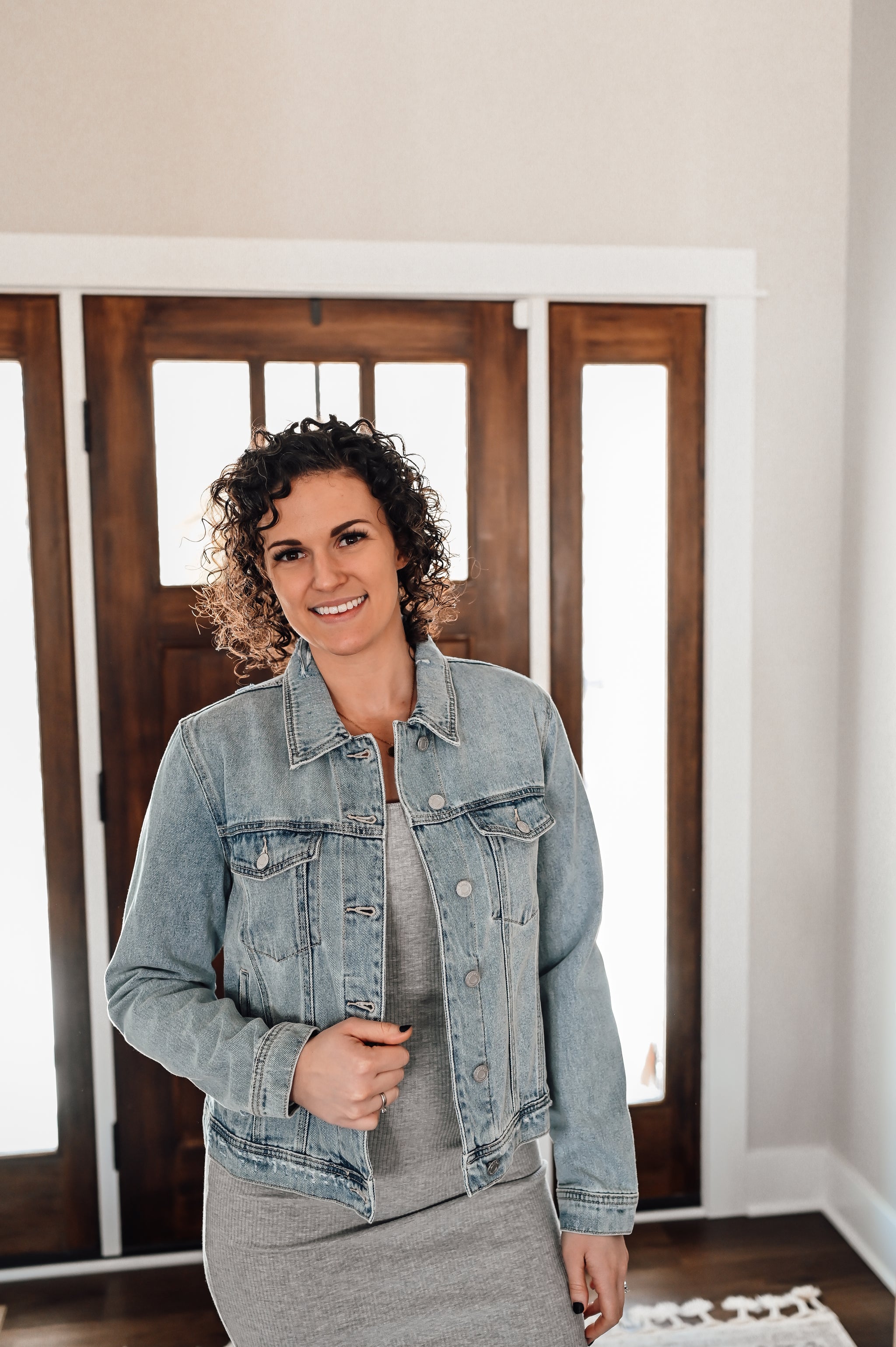 Cello Classic Denim Jacket - Women's Jean Jacket – OAK + IVY